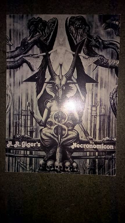 H.R. Giger necronomicon Canton Bâle-Ville - tutti.ch