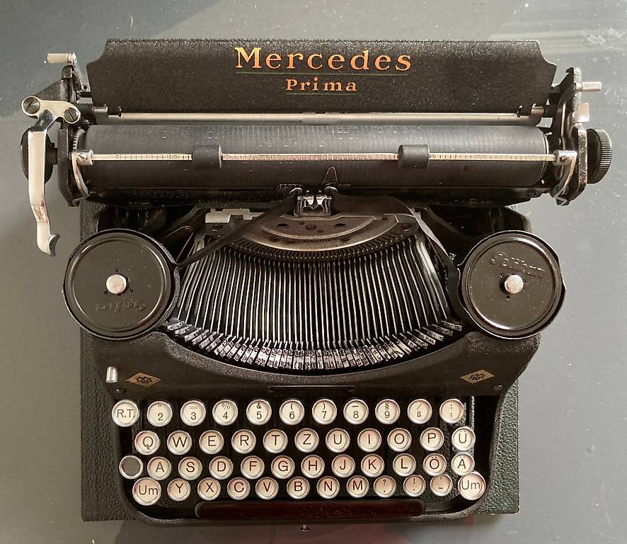 Vintage Kofferschreibmaschine Mercedes Prima Model 3 im Kanton Zürich ...