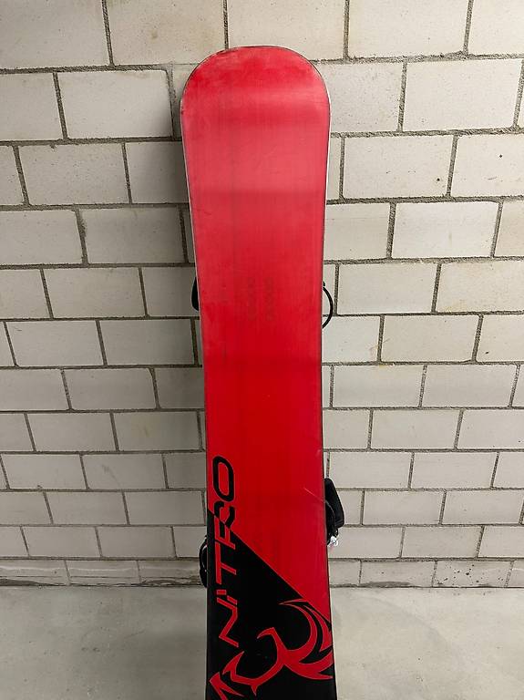 Nitro Pantera Snowboard 178W mit Nitro Phantom Bindung im Kanton Zürich ...