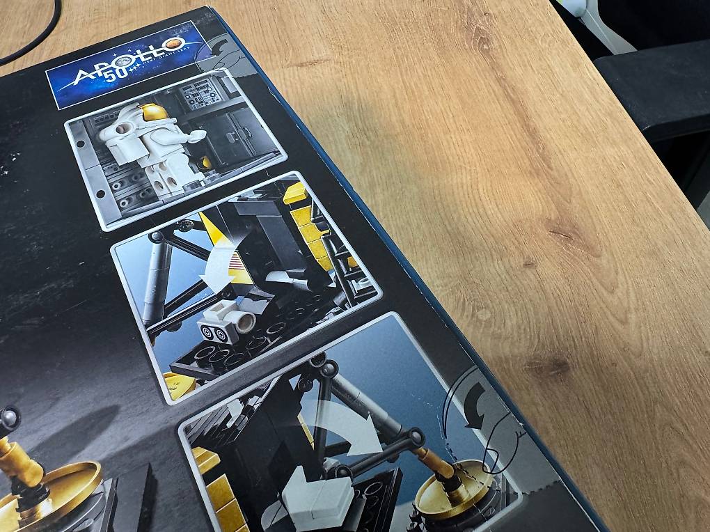 LEGO Creator Expert 10266 - NASA Apollo 11 Mondlandefähre im Kanton ...