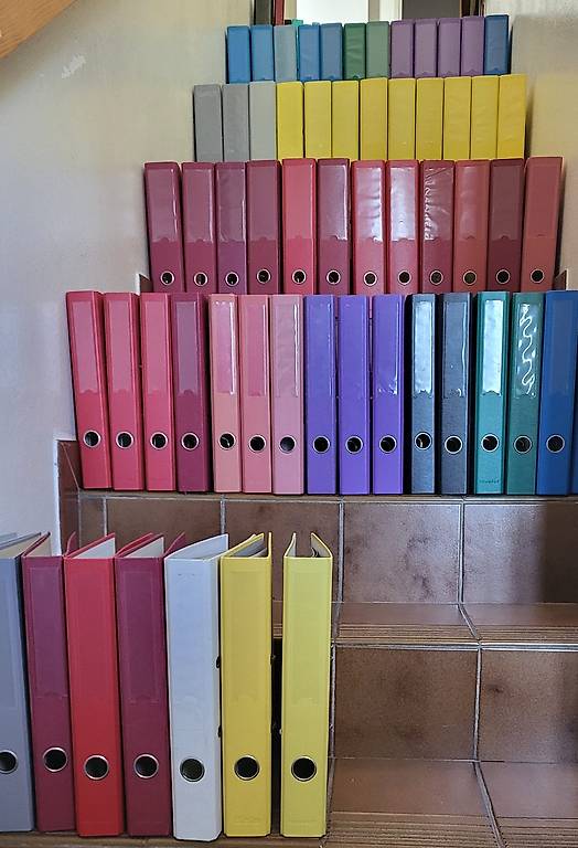 CLASSIFICATORI DIVERSI FORMATI VEDI FOTO im Kanton Tessin - tutti.ch