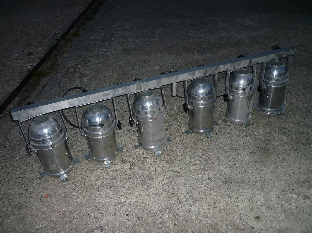 PAR 64 Scheinwerfer Set (500W) T-Bar im Flightcase im Kanton Zürich ...