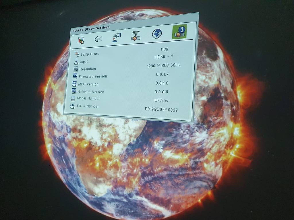 SMART UF70 WXGA DLP Beamer Projektor Business Heimkino PROFI im Kanton ...