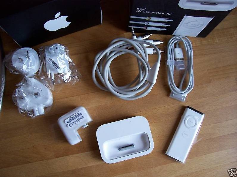 iPOD AV Connection Kit MA242ZA/A Fabrikneu im Kanton St. Gallen - tutti.ch