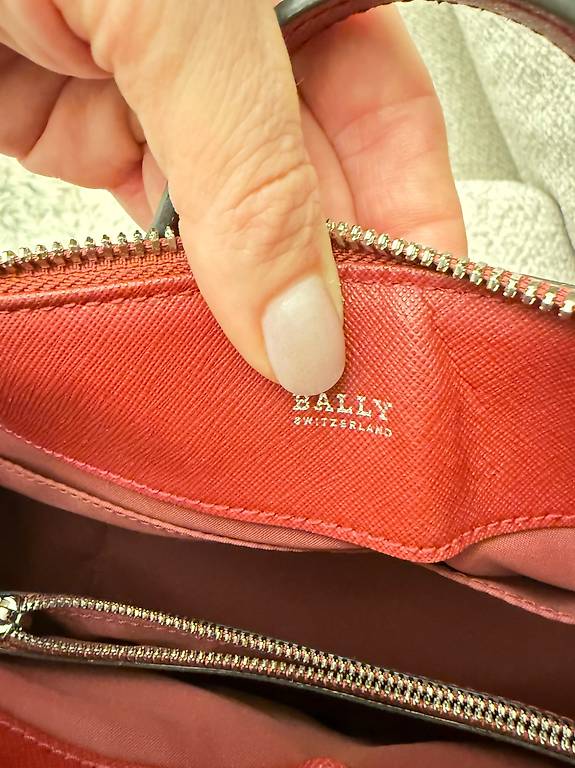 BALLY HANDBAG FROM THE SWISS LUXURY BRAND im Kanton Luzern - tutti.ch