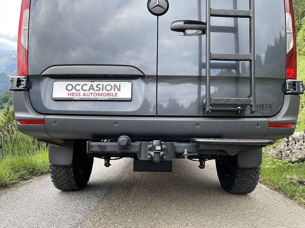 Mercedes Sprinter 907 4x4 Auflastung Anhängerkupplung