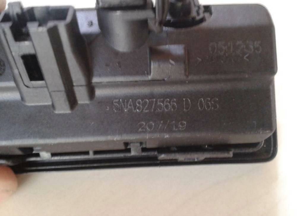VW Audi Seat Rückfahrkamera Nr. 5NA.827.566D im Kanton Aargau - tutti.ch