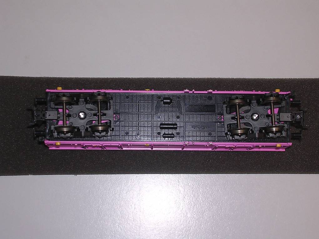 Märklin 4718 SBB Hochbordwagen Eaos pink, KKK, H0 im Kanton Zürich - tutti.ch