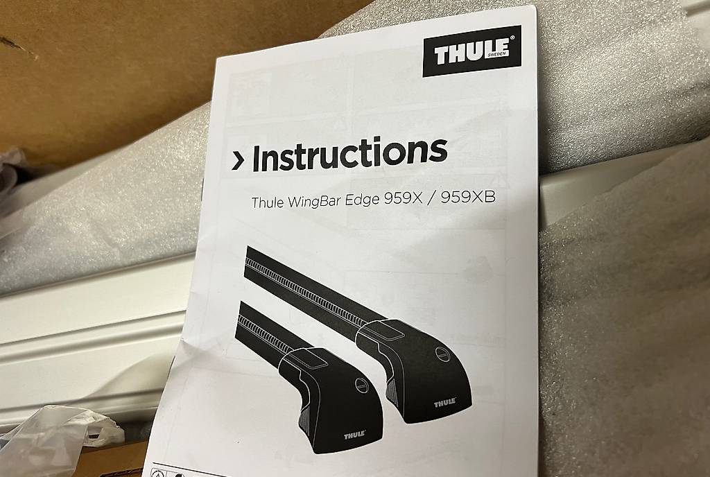 Thule Wingbar Edge S/M 9594 Lasten-/Dachträger in Silber/Alu im Kanton ...