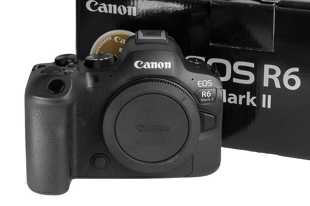 CANON EOS R 6 Mark II / R 6 MK2 Kamera Body im Kanton Luzern - tutti.ch