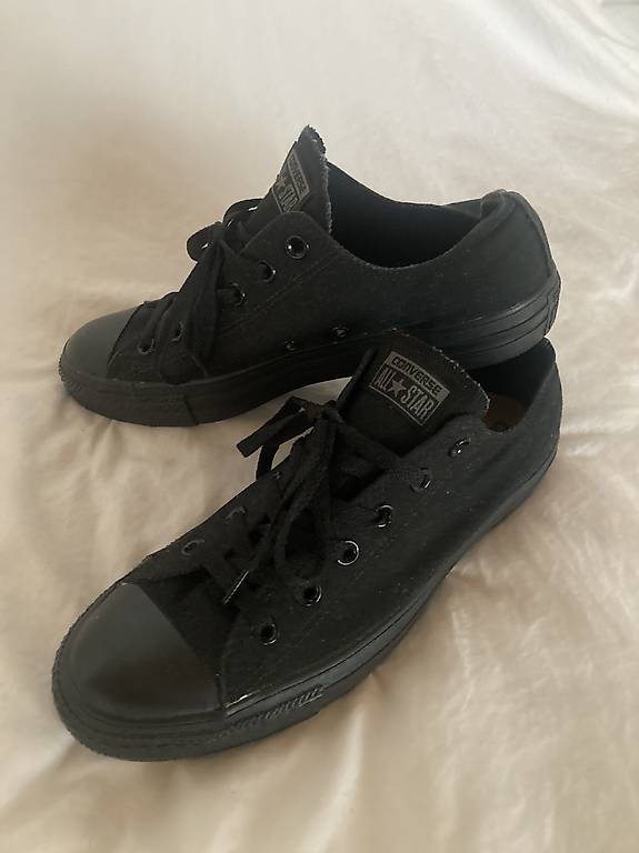 Converse Chuck Taylor All Star Core (Gr. 41.5,) im Kanton Bern - tutti.ch