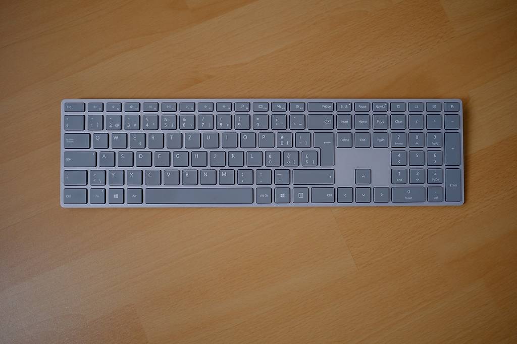 Microsoft Surface Keyboard CH Layout kabellos Bluetooth im Kanton ...