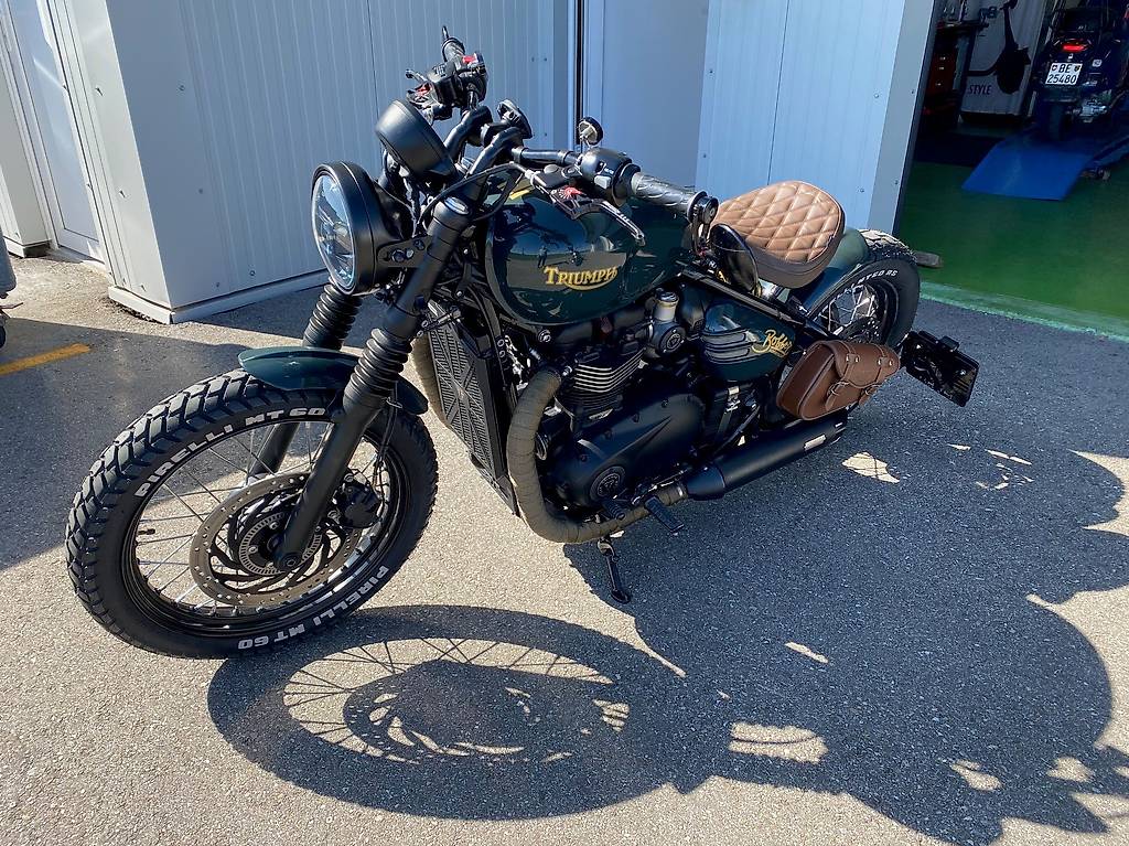Schöner und Spezieller Triumph Bobber im Kanton Bern - tutti.ch