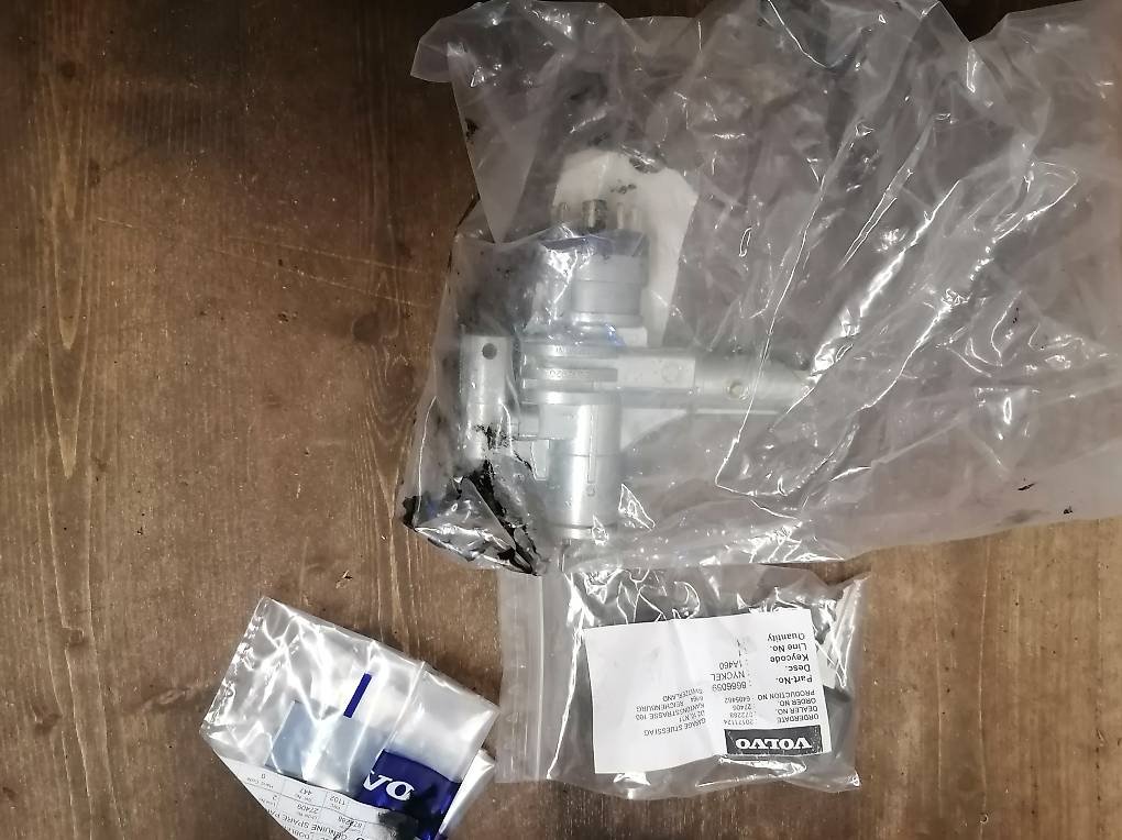 Zündschloss Volvo im Kanton Schwyz - tutti.ch