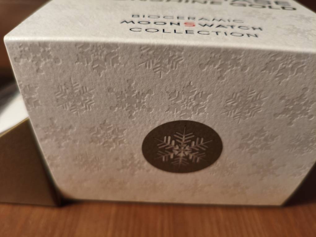 Swatch mission to earthphase moonshine gold inkl. Versand im Kanton ...