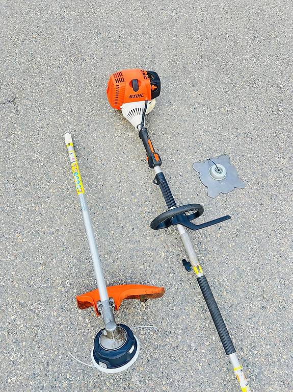 Rasentrimmer Stihl FS 100 R Kombi gerät im Kanton Zürich - tutti.ch