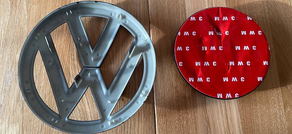 VW T6 /T 6.1 Logo/Emblem schwarz glanz Canton Fribourg - tutti.ch