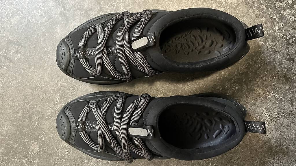 Sneaker Slip On Clogs von Hoka (Grösse 42) im Kanton Zürich - tutti.ch