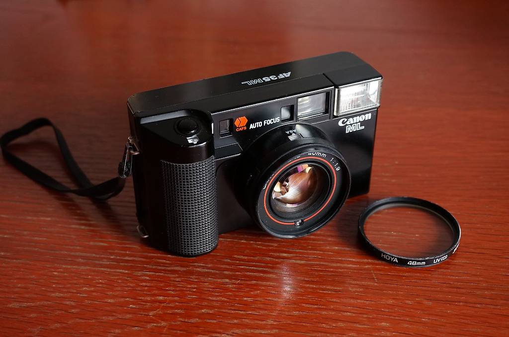 Canon AF 35 ML mit 40mm f1.9 lichtstark "Point and Shoot" im Kanton ...