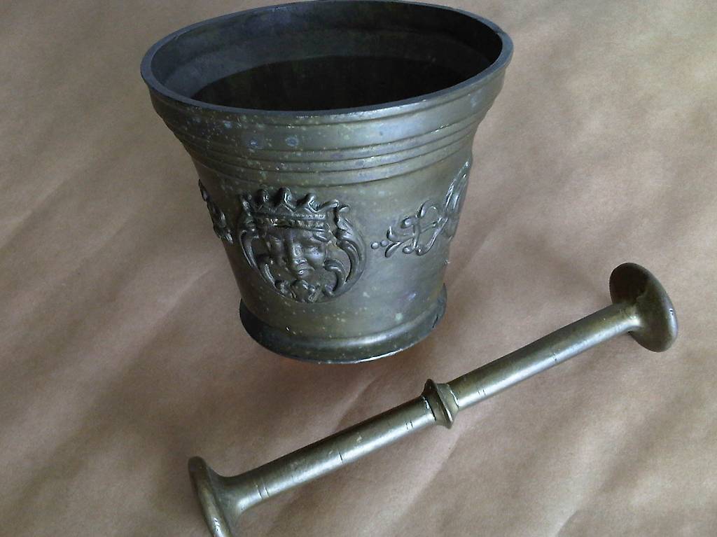 Art.19 antiker Bronzeguss Mörser mit Pistill im Kanton Aargau - tutti.ch