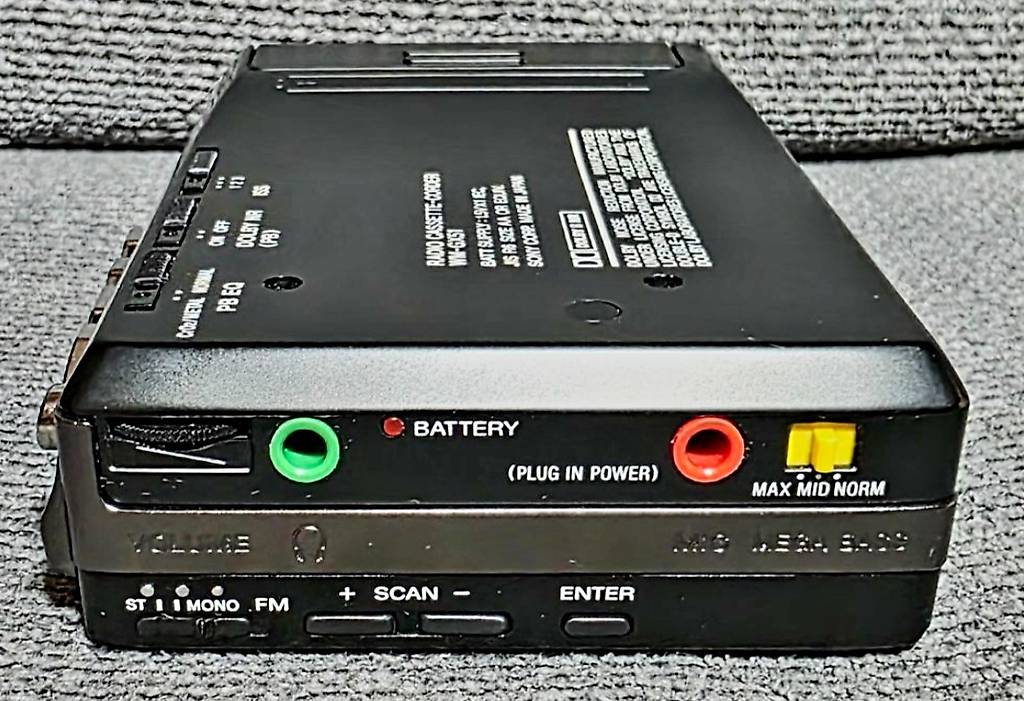 SONY"WM-GX51" super walkman/baladeur tout révisé im Kanton Waadt - tutti.ch