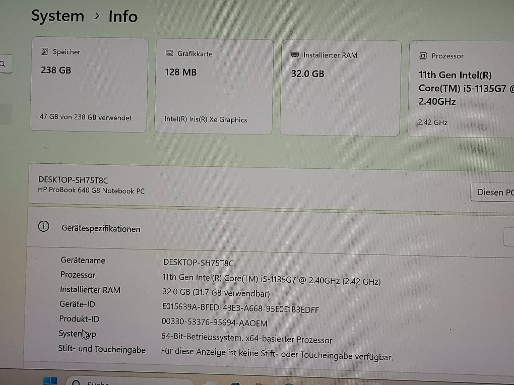HP Laptop i5-1135G7 -2.40Ghz ,32GB DDR4 ,256GB SSD,Win11 PRO im Kanton ...