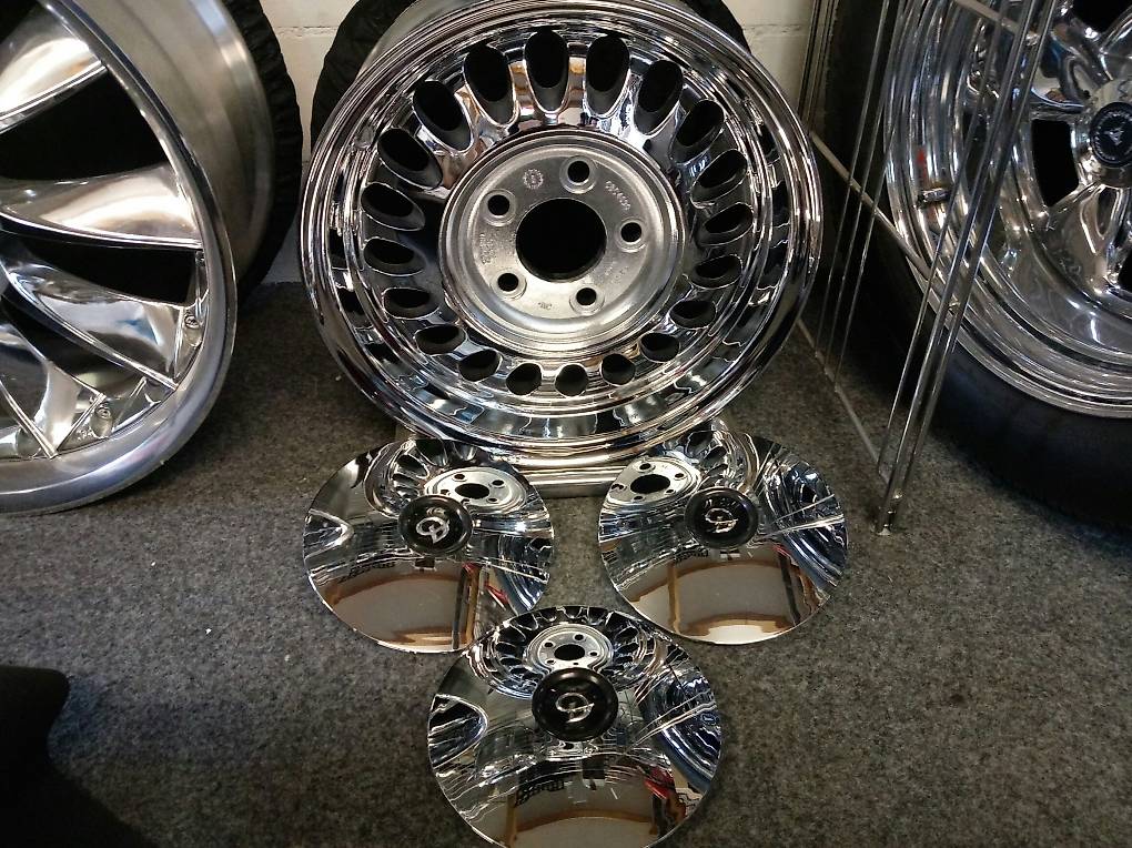 Jaguar XJ40 Alu-Chromfelgen Original 390TD im Kanton Zürich - tutti.ch