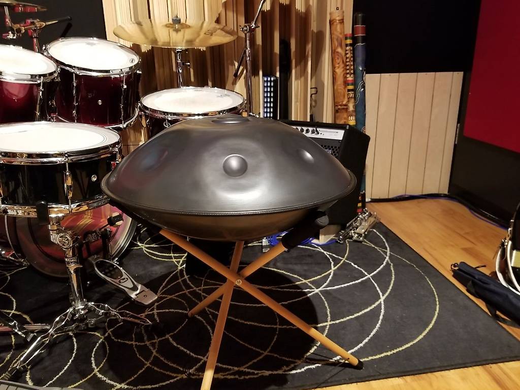 VIBE Handpan inkl. HCT Evatek Hard Case und Ständer Canton Saint-Gall ...