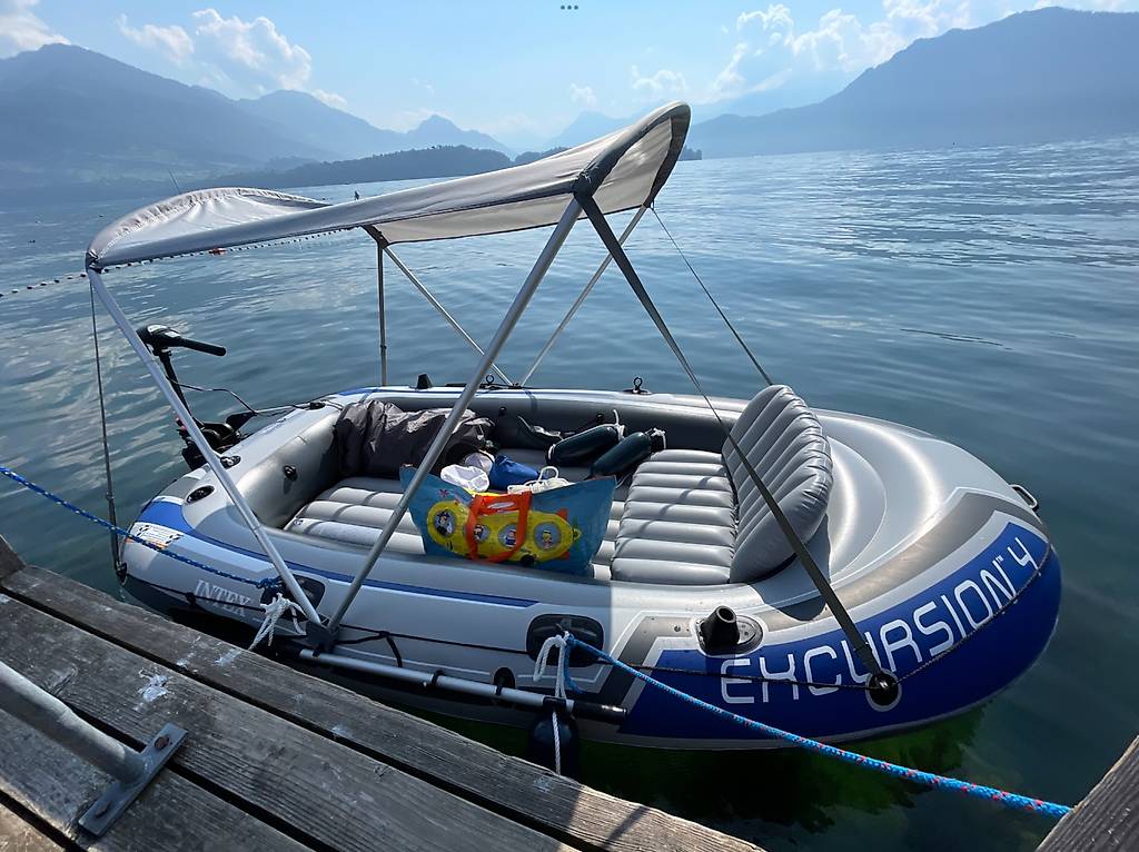 Intex Schlauchboot Excursion 4 mit Elektro Motor & Zubehör im Kanton ...