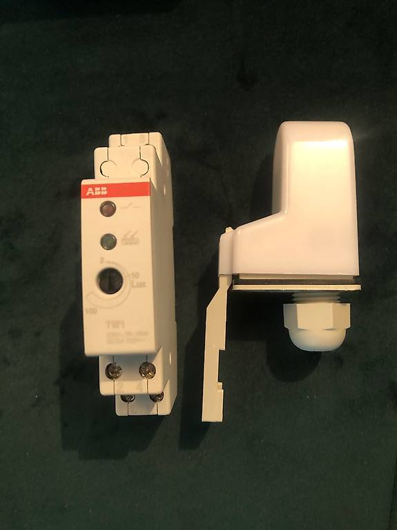 ABB TW1 Dämmerungsschalter neu ABB/Hager/Feller im Kanton Aargau - tutti.ch