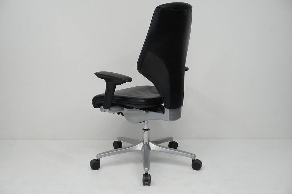 Giroflex 64-7778 Leder Swiss Made ergonomisch im Kanton Aargau - tutti.ch