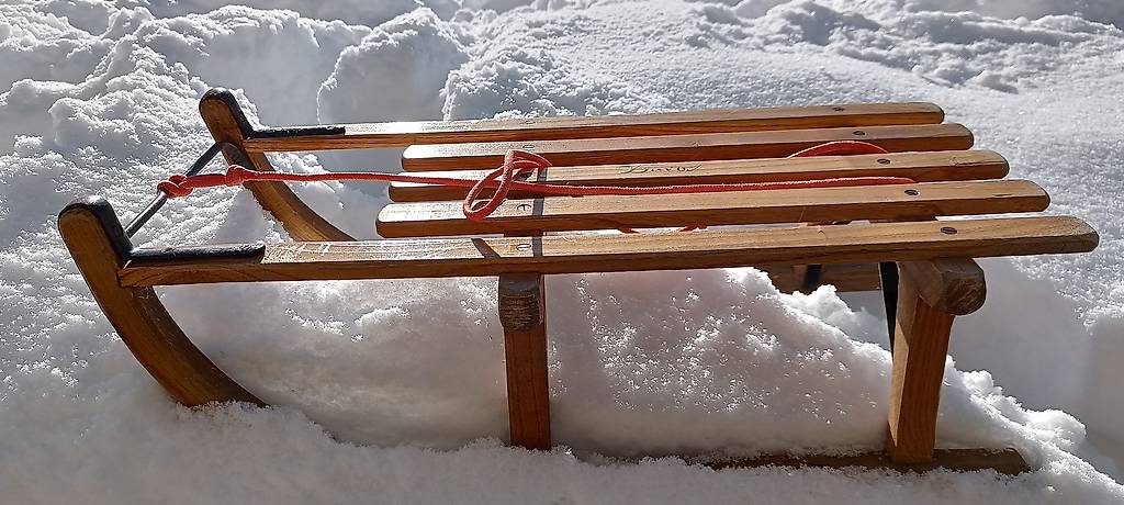 Davoser Original Holzschlitten 1-Sitzer im Kanton St. Gallen - tutti.ch