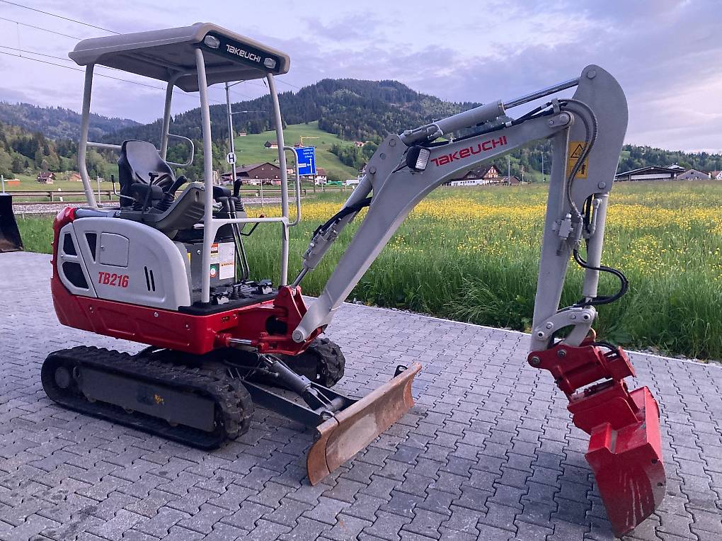 Takeuchi TB 216 Bagger im Kanton Zug - tutti.ch