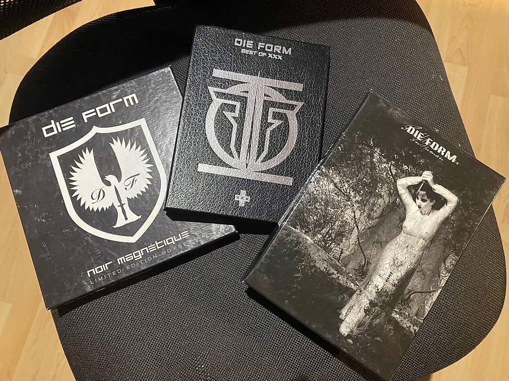 DIE FORM - ultrarare CD Box Sets im Kanton Aargau - tutti.ch