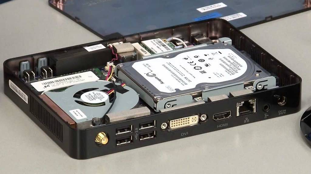 Mini PC Nettop Foxconn AXXiV nT-535 Atom D525 im Kanton Wallis - tutti.ch