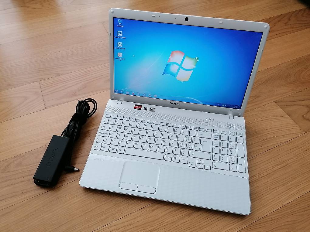 Sony Vaio AMD 2x1. 6GHz, 4GB RAM, 1TB HDD im Kanton Uri - tutti.ch