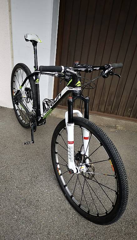 Mountainbike von Merida Big Nine Team Cantone Svitto - tutti.ch