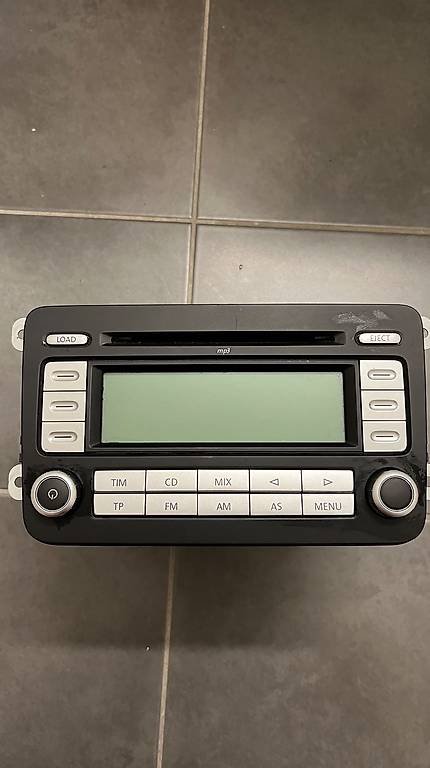 VW RCD 500 MP3 mit 6 fach Wechsler Radio VW GOLF PASSAT im Kanton Bern ...