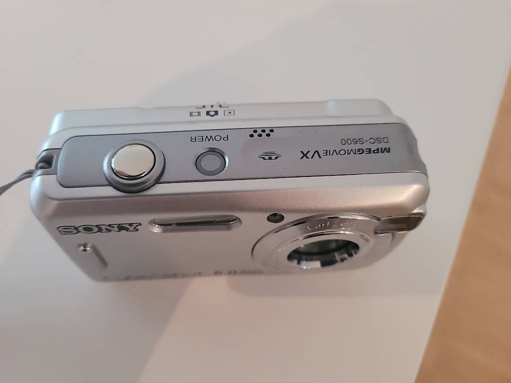 Sony Cyber-shot Digitalkamera DSC-600 im Kanton Zürich - tutti.ch