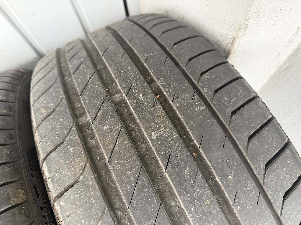 VW Beetle/Cabrio (5C) & VW Passat (B8) 18 Zoll Sommerräder im Kanton ...