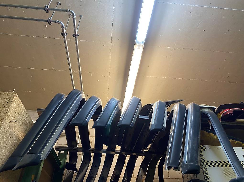 Stosstangen BMW E30 Cabrios Konvolut im Kanton Luzern - tutti.ch