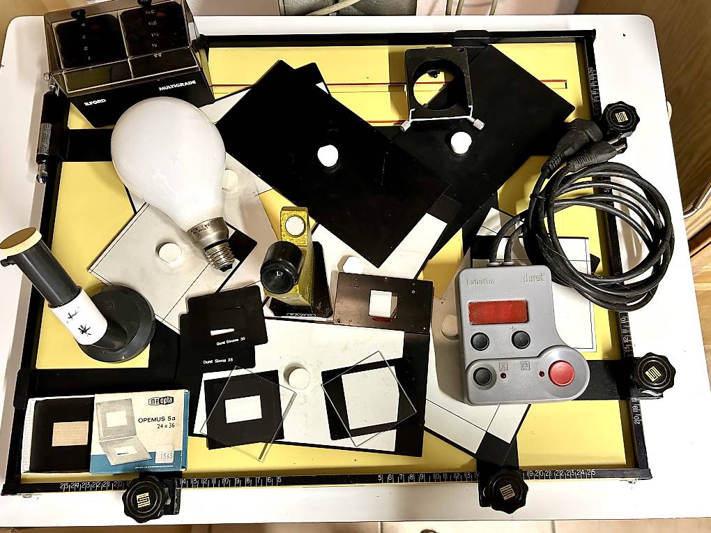 Grosses s/w-Fotolabor um Durst Laborator 138s im Kanton Aargau - tutti.ch