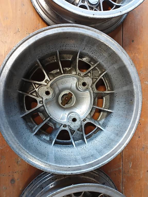 Mille Miglia 3 Loch Alufelgen Oldtimer im Kanton Bern - tutti.ch