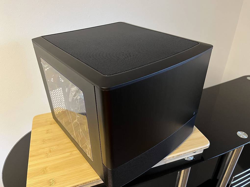 NAS 8C/12T, 5x m.2 nvme, 12x SATA, 4x 2.5GbE, RAM/SSD Option im Kanton ...