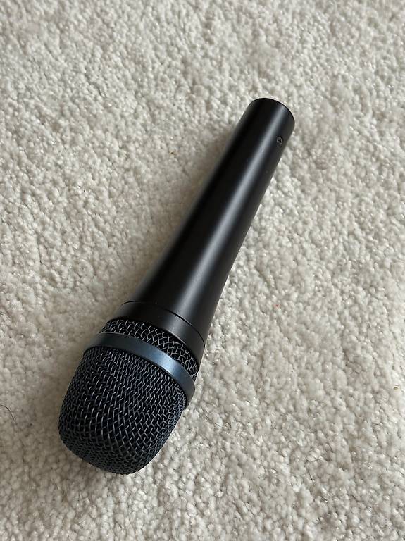 Sennheiser e945 Dynamisches Gesangsmikrofon wie neu im Kanton Zürich ...