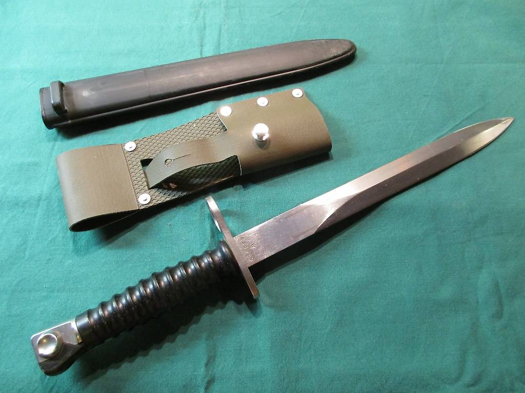 Bajonett Mod.57 W436320 im Kanton Bern - tutti.ch