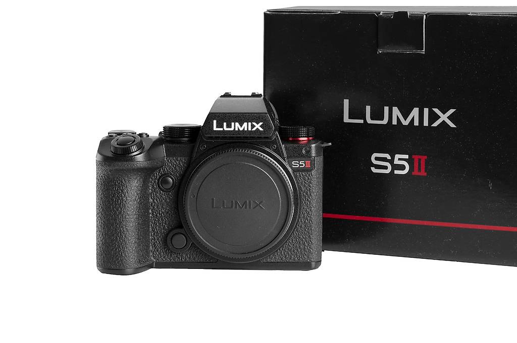 Panasonic Lumix DC S5II Kamera S5 MK II / Mark 2 im Kanton Luzern ...