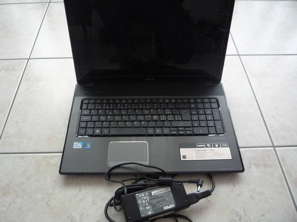 LAPTOP FUJITSU SIEMENS AMILO/Laptop ACER ASPIRE 7741 im Kanton Bern ...