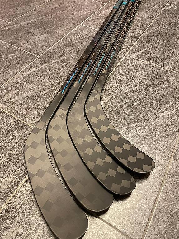 Eishockeyschläger CCM VIZION / links / 75 Flex / P29 / 3 Stk im Kanton ...