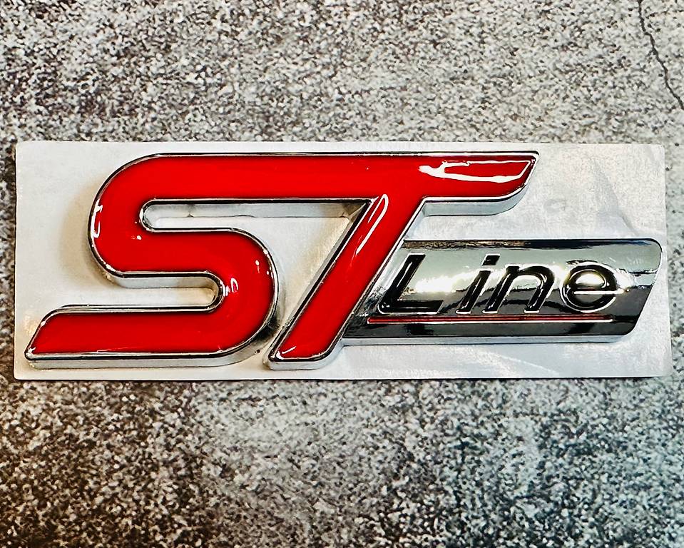 Ford ST Line Emblem, Schriftzug, Logo in Rot aus Metall im Kanton ...
